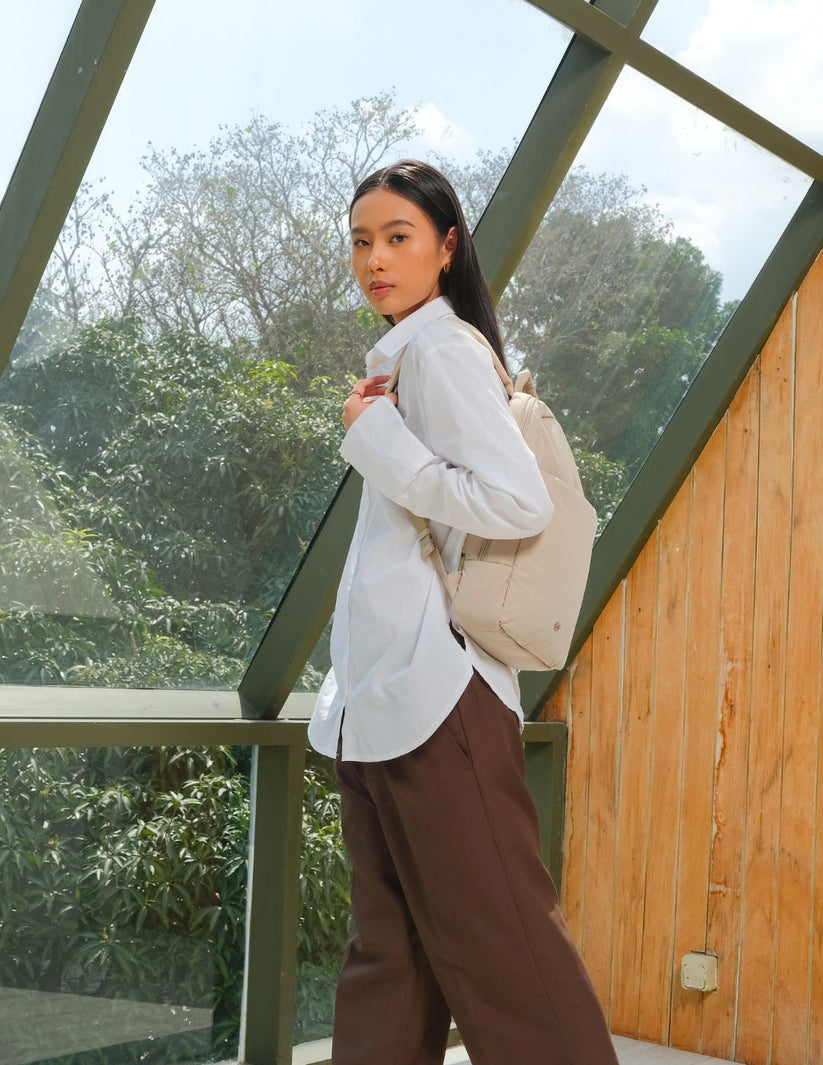 COSY LUXE COMMUTER BACKPACK IN PEBBLE – TSL Singapore